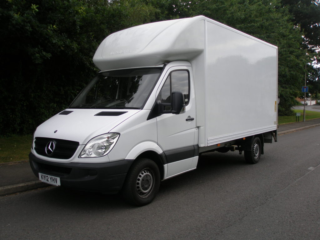 Luton Van Hire Birmingham with Tail lift Elmport Van Rentals