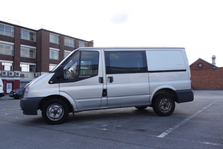 6 seat work van side_large - Elmport Van Rentals